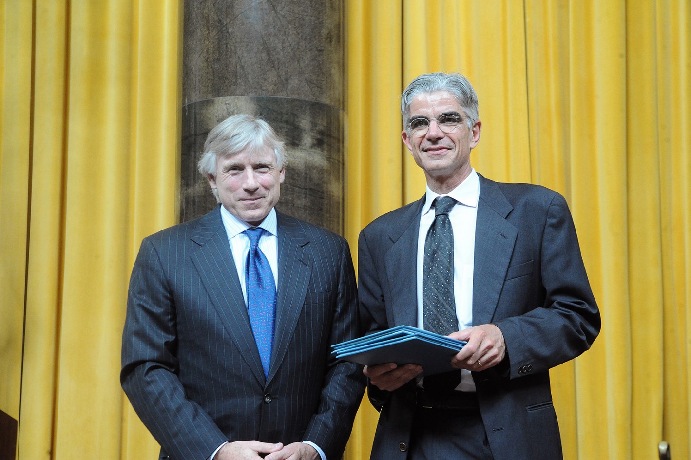 Michael Moss and members of the Staff of The New York Times - The ...