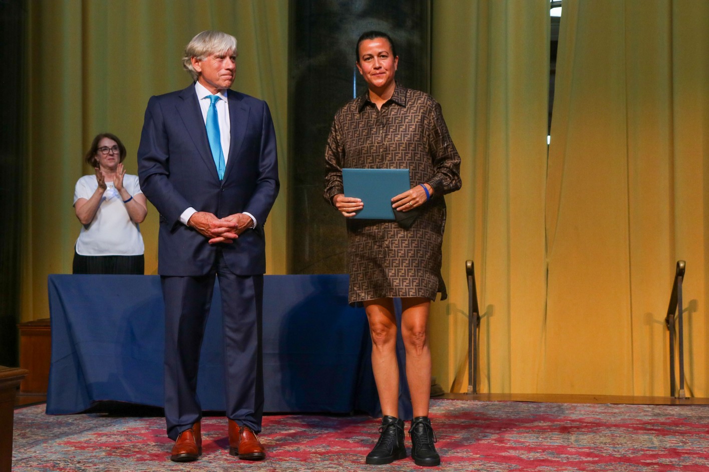 Postcolonial Love Poem, by Natalie Diaz (Graywolf Press) - The Pulitzer ...