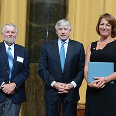 Carol D. Leonnig of The Washington Post - The Pulitzer Prizes