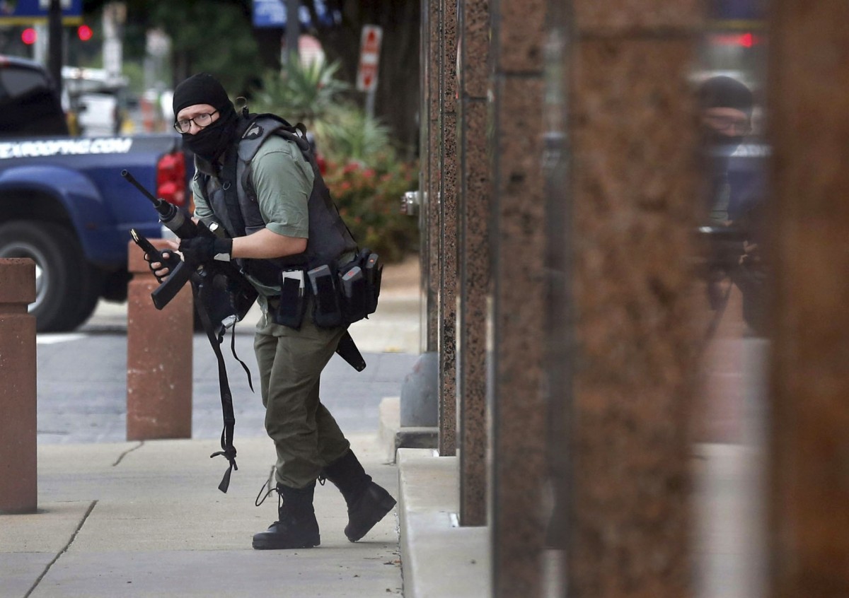 Tom Fox Of The Dallas Morning News The Pulitzer Prizes